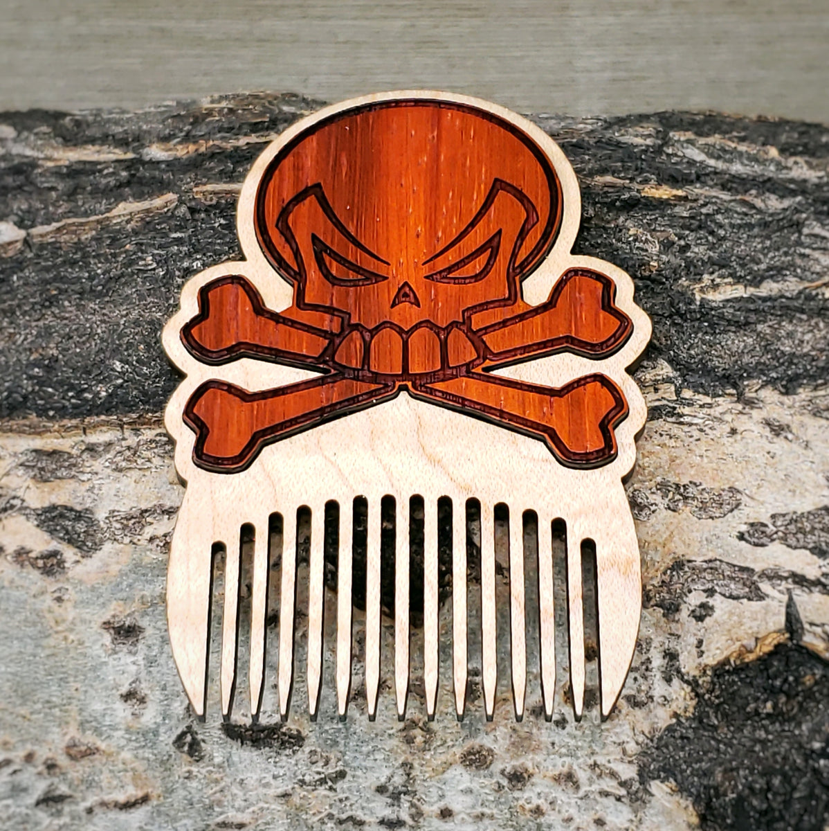Jolly Roger Skull and Cross Bones Beard Pick / Beard Comb – MakeTechCreate